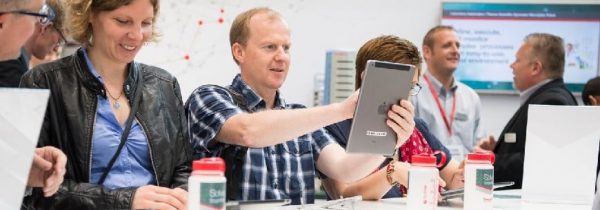 13 Engaging Audience Participation Games for Corporate Events